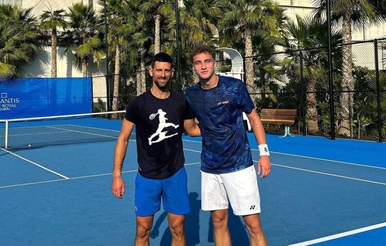 (Видео) Калин Ивановски учи од Новак Ѓоковиќ - Reporter.mk